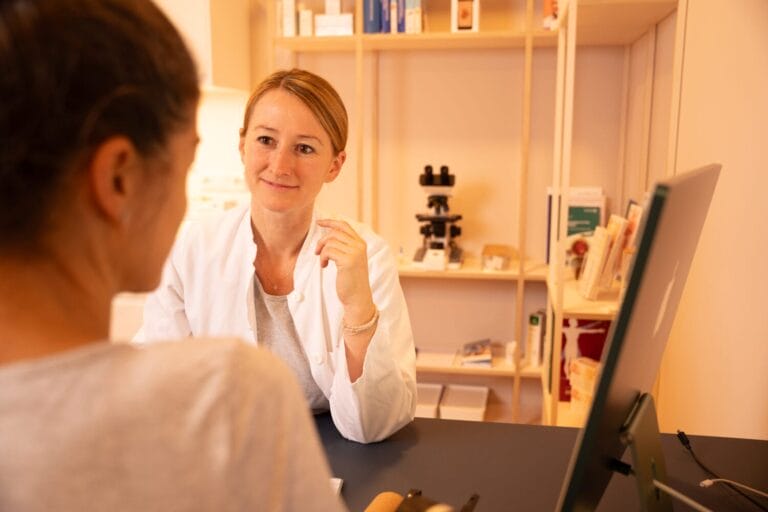 Die Dermatologin - Dr. Stefanie Plewka